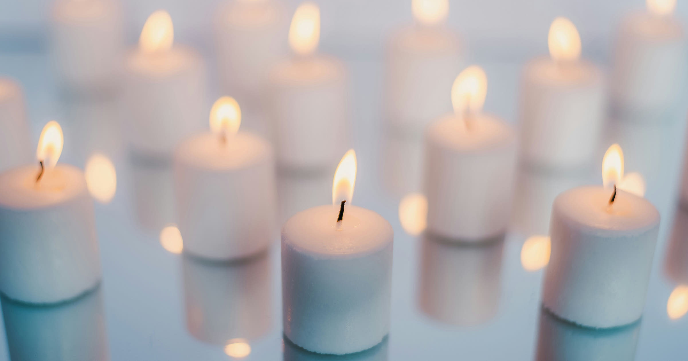 Candle Website Examples - 5 Sites That Light Up the Web
