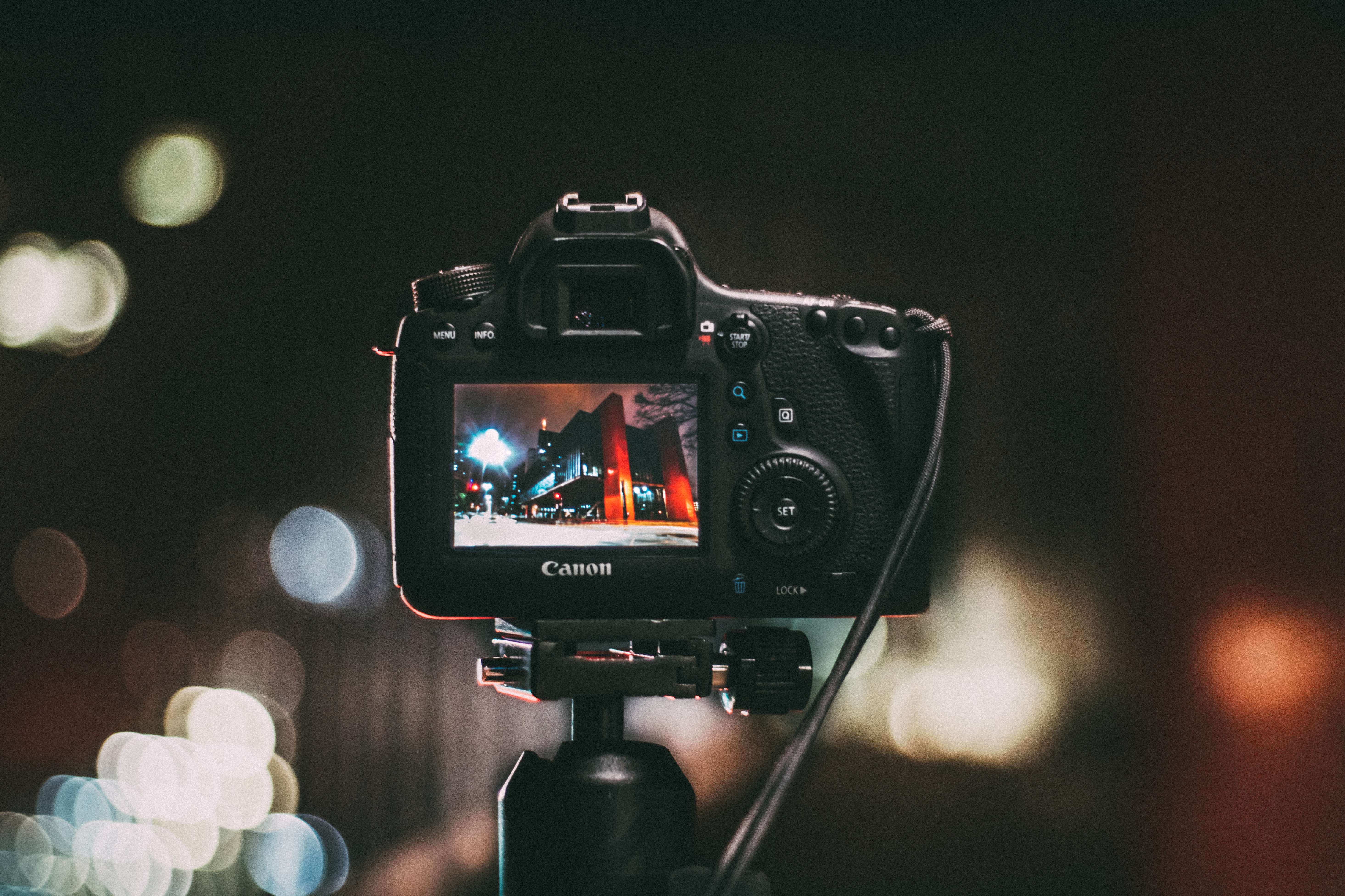How to Start a Photography Business