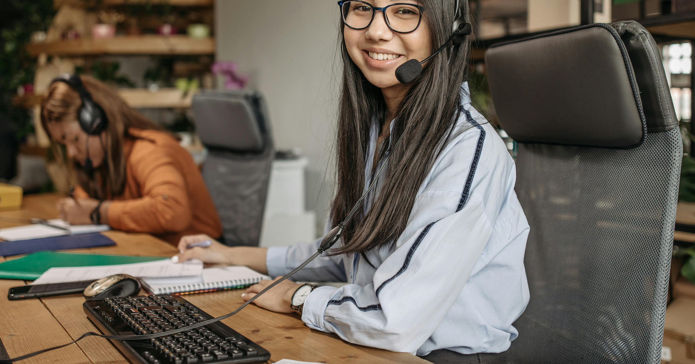 Virtual Assistant Website Examples - 5 Sites That Champion Professional ...